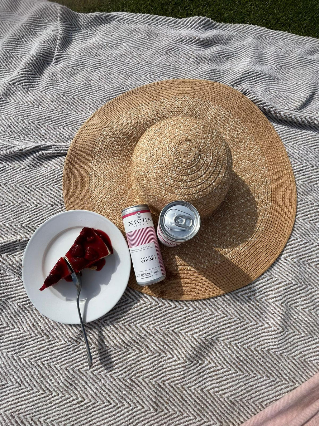 "SPRING SIPPERS": YOUR ULTIMATE COCKTAIL GIFT PACK – Niche Cocktails